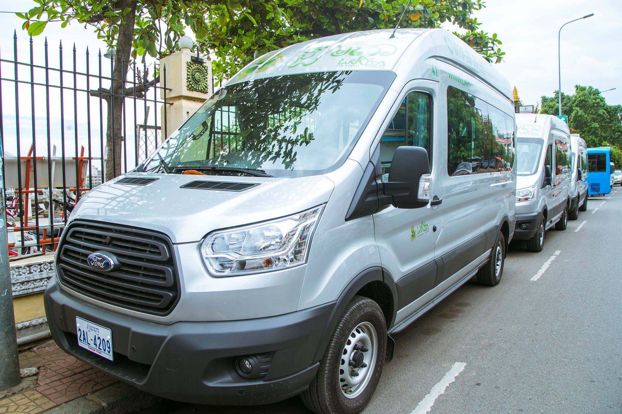 Larryta Express: Reviews, Schedule and Tickets Booking